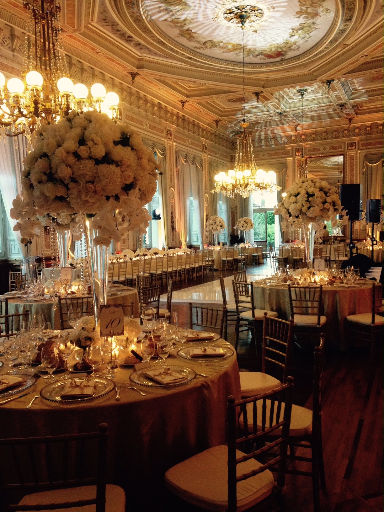11 Stunning Wedding Ballrooms & Halls Around the World